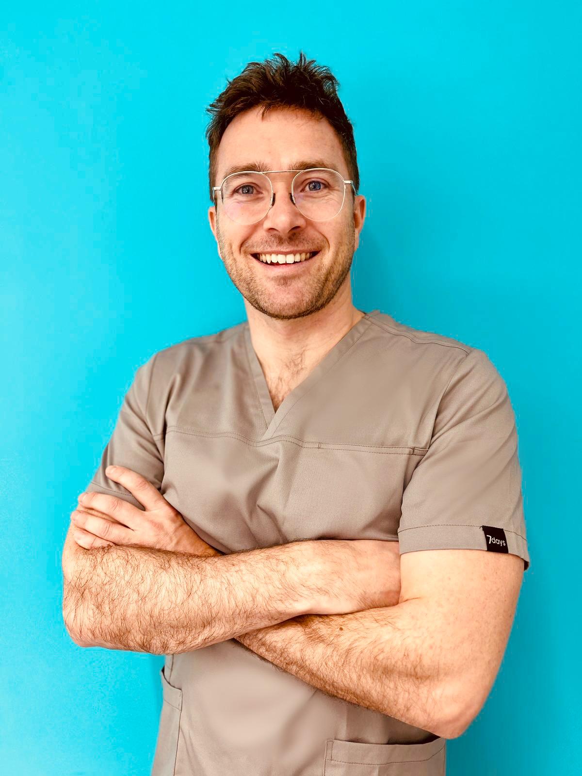 Dipl. Arzt Scott (Matthew) Watson - StockerDocs